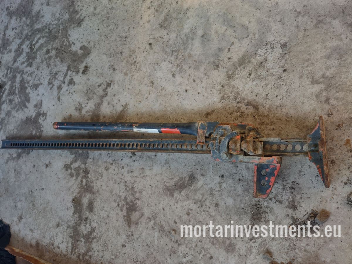 Mortar - NATO army jack mechanical 1800 kg US army